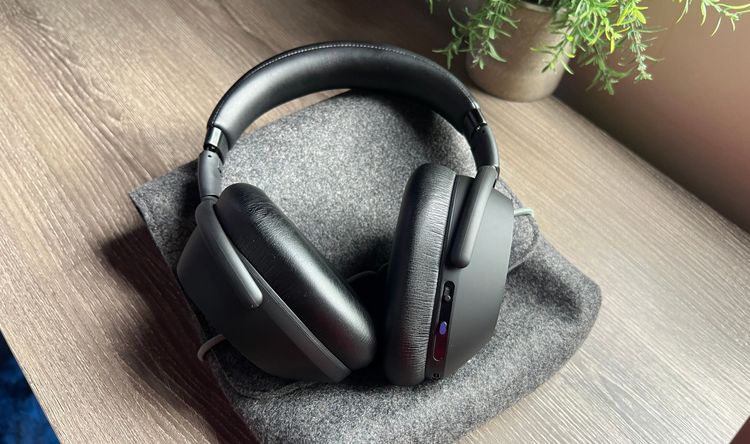 EPOS Adapt 660 Review: A Work Headset That Actually Sounds Great ...