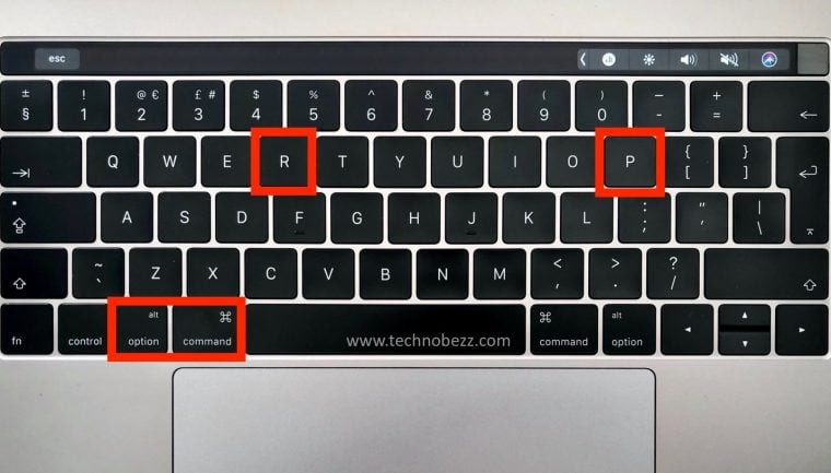 MacBook Stuck on Loading Screen? 13 Ways to Fix It | Technobezz